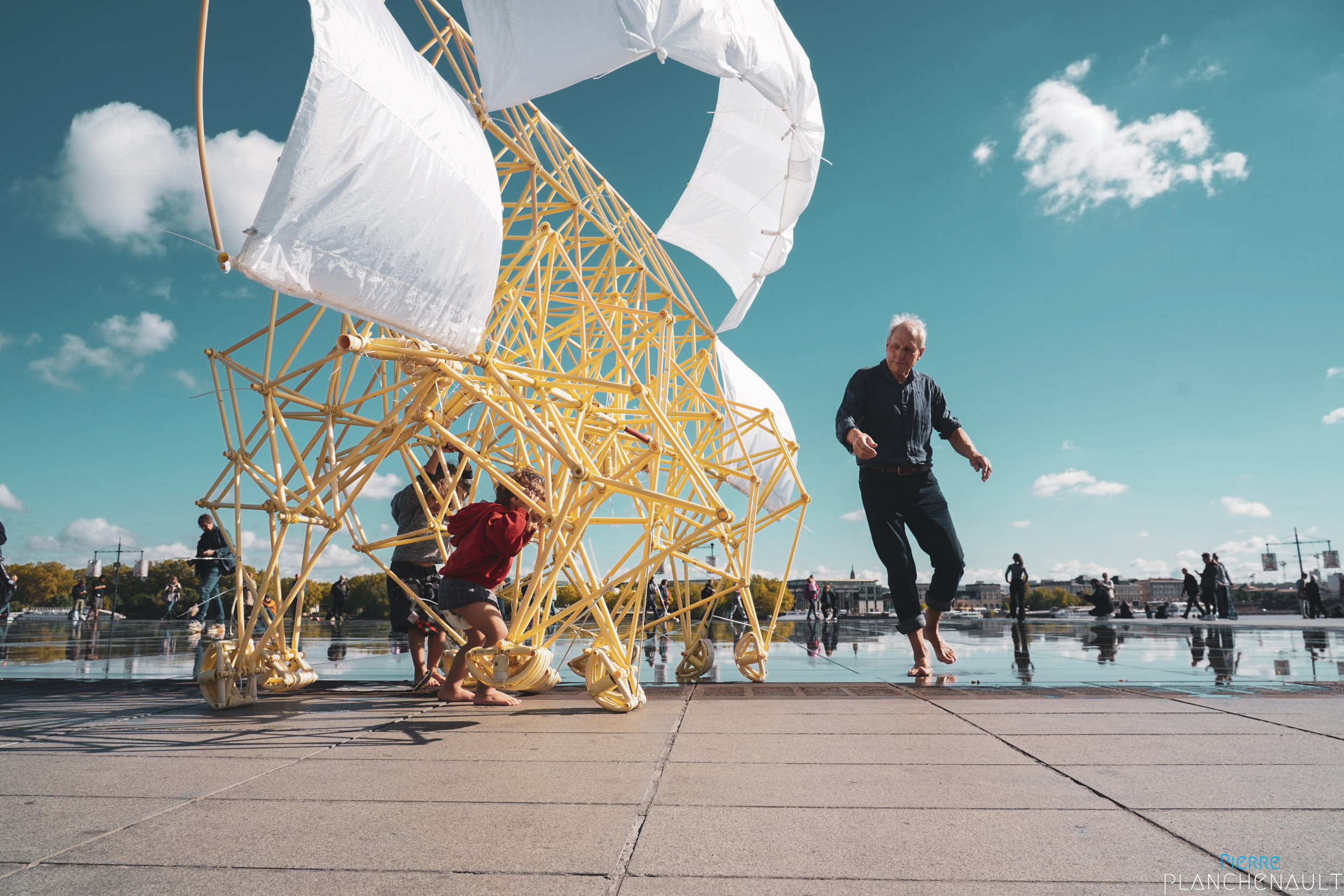Rétrospective inédite de Theo Jansen à Bordeaux - Artistikrezo